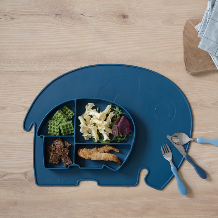 Sebra Силиконова чиния с капак Fanto Nordic blue