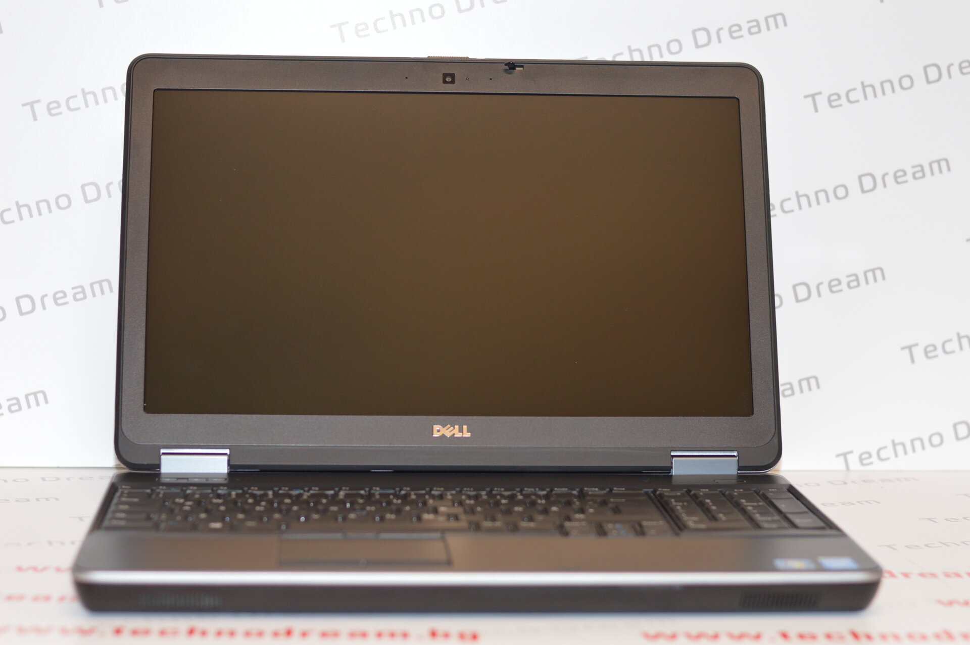 Dell Latitude E6540 - в перфектно състояние