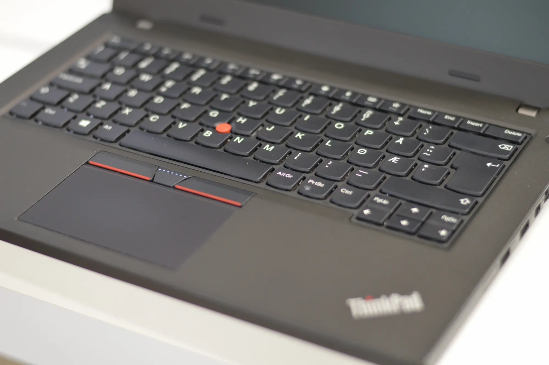 Lenovo ThinkPad L470 - Достъпен лаптоп | TechnoDream.bg