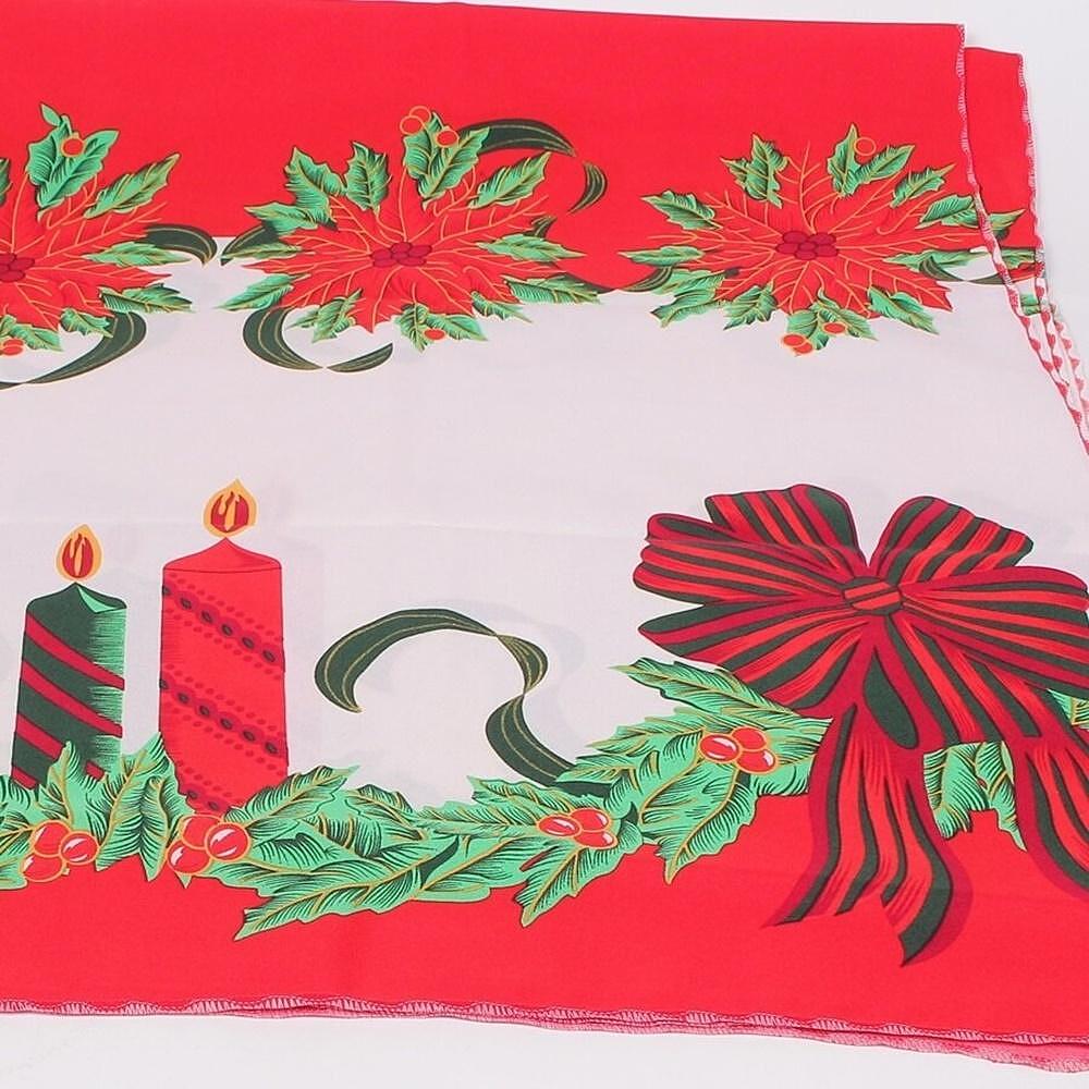 Коледна покривка в червен и бял цвят със свещи и коледни звезди 120/160