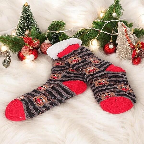 Коледни дамски пухкави чорапи на черно и сиво райе с елени