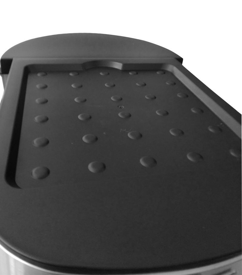 Кафемашина Elekom EK-6826, италианска помпа ULKA 15 бара, подвижен резервоар за вода, мощност 850 W