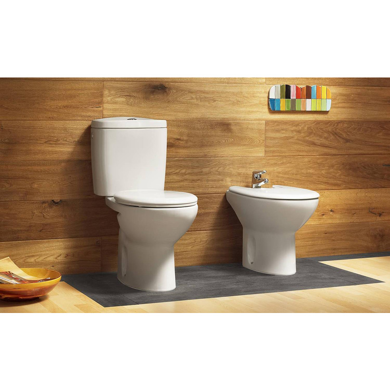 Моноблок с хориз. оттичане седалка и капак | ROCA Victoria