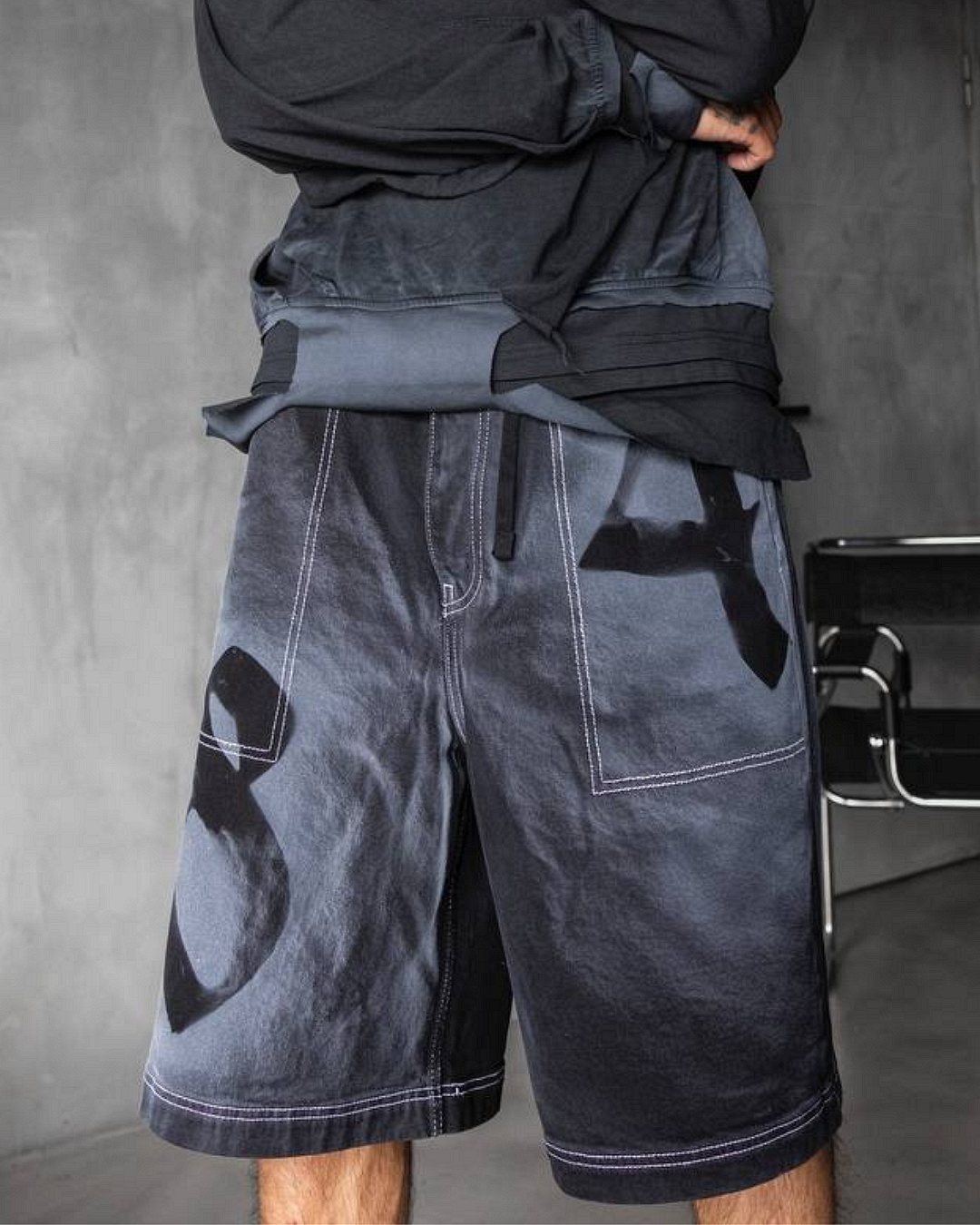 Мъжки къси панталони - LOOSE FIT SHADOW CODE SHORTS