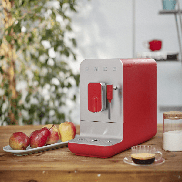 Кафеавтомат SMEG Collezione BCC02
