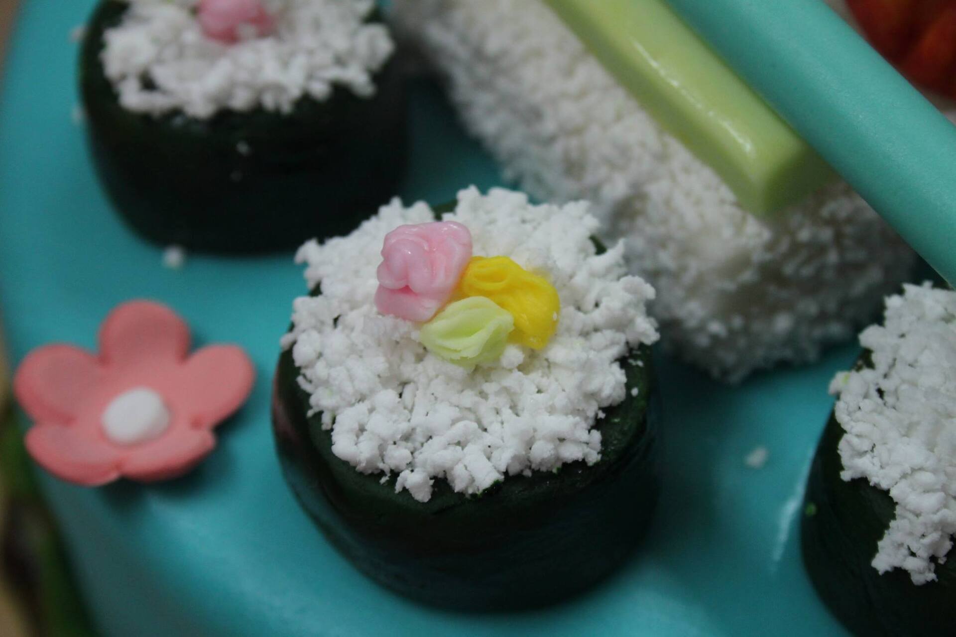 Декораторска торта Суши