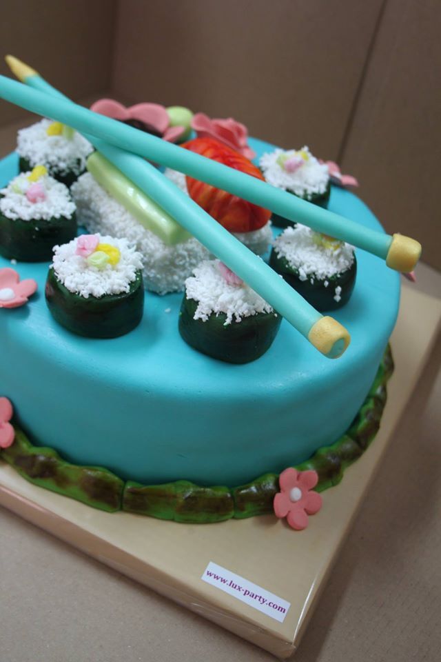 Декораторска торта Суши