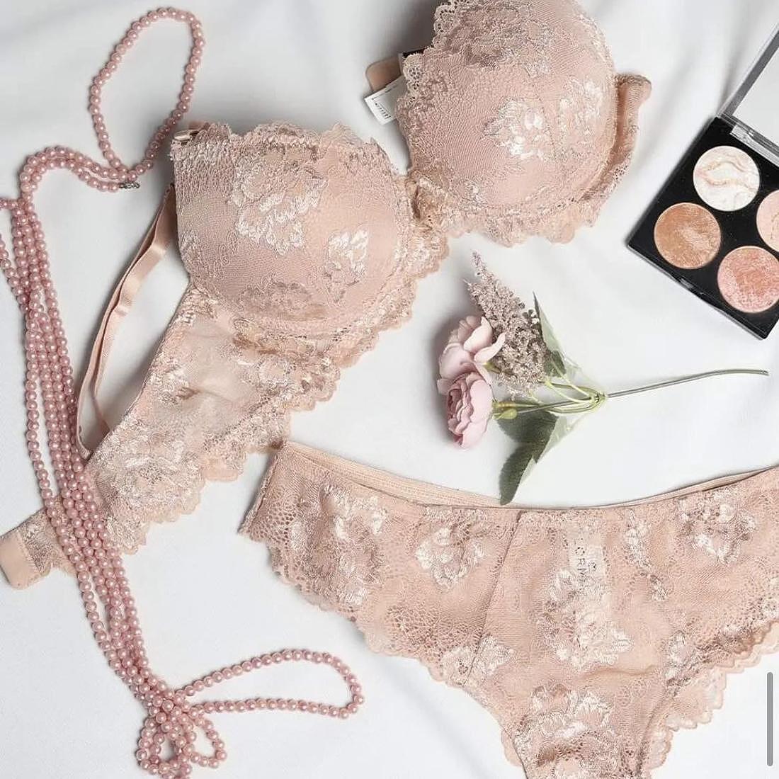 Сутиен Lormar Prestige Push-Up с гел подплънка колекция Myclass