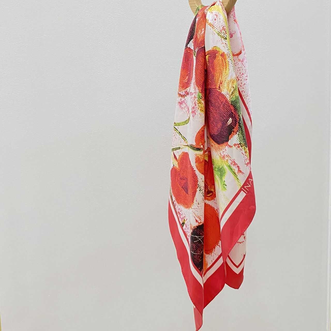 Копринен шал "Череши" Twill 90 | Ina Assa™