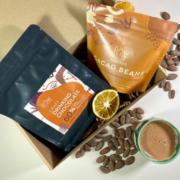 Подаръчна кутия с шоколад "Прегръдка Шоколад" | Flow Cacao