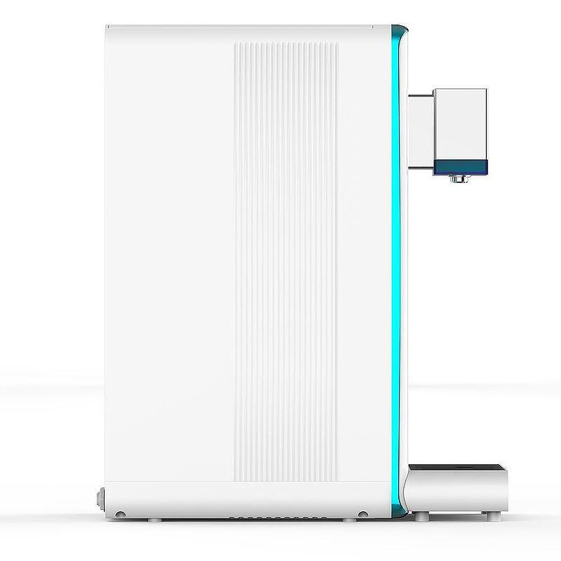 Machine with reverse osmosis, hydrogen, mineralization, heating and ...