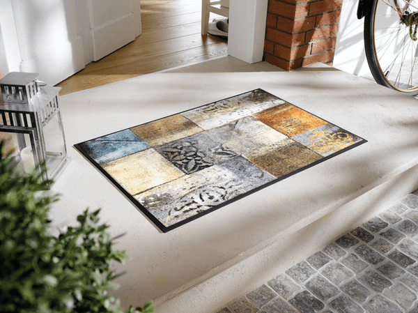 Дизайнерски килим и изтривалка Tilea