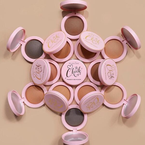 P.Louise The Cheek of it - Baked Bronzer - прахообразен бронзър