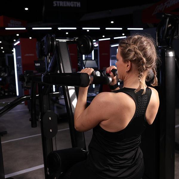 Insignia Series Dual Axis Pulldown