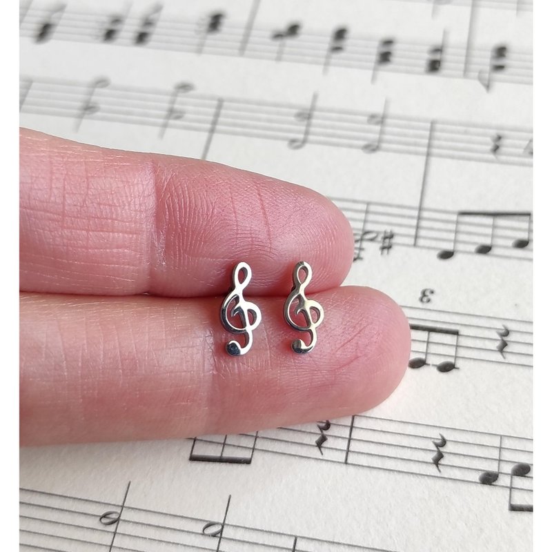 Silver Treble clef
