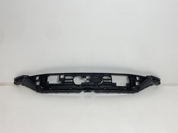 Държач за предна решетка за AUDI RS7 C8 4K - 4K8807233D