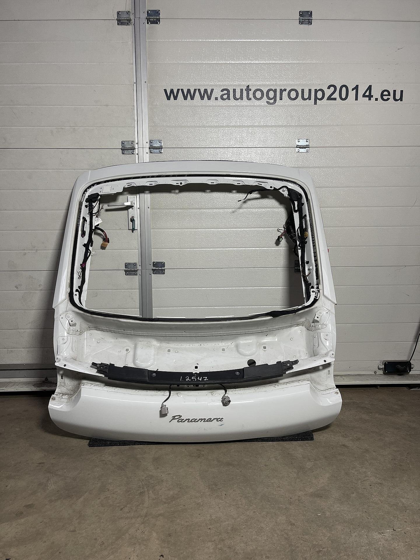 Заден капак за PORSCHE Panamera 971 - 971827025CY
