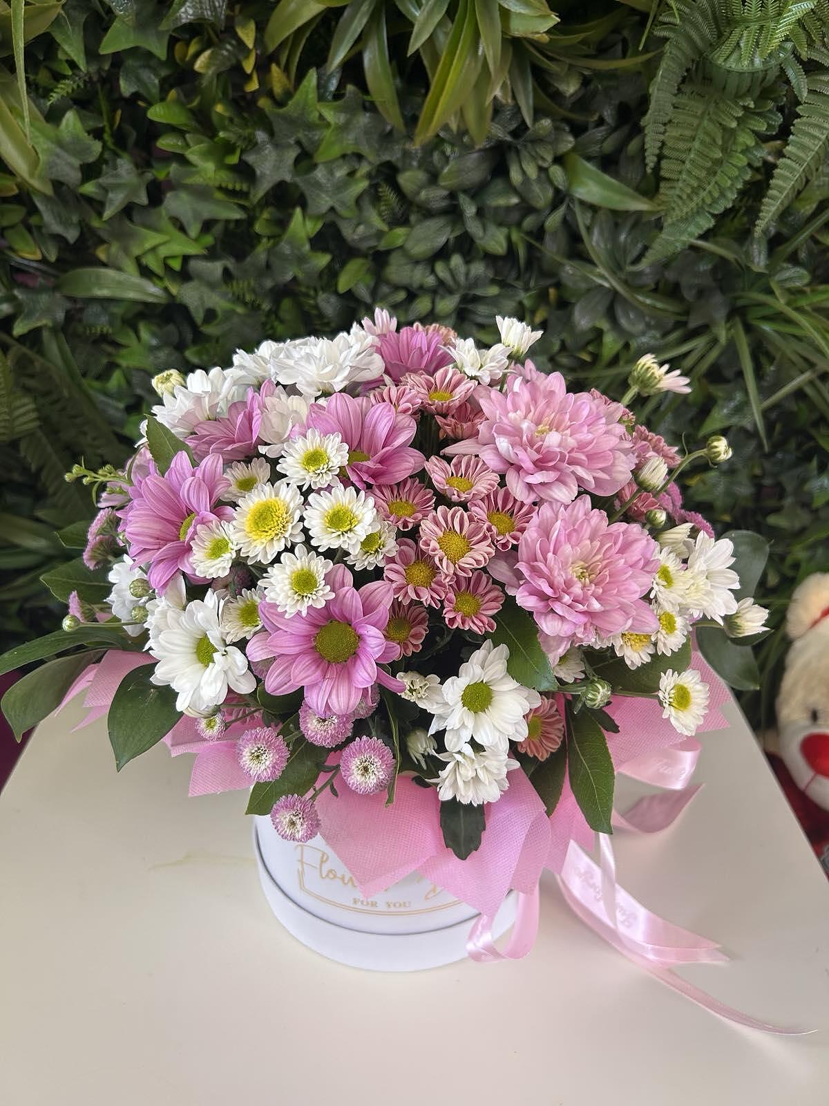 Кутия Хариета | Безплатна Доставка на цветя София | Flowers delivery Sofia