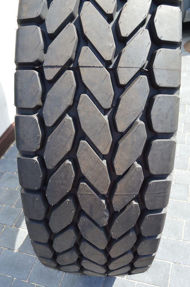 14.00R25 Double Coin REM‑8 TL 170F – индустриална OTR гума
