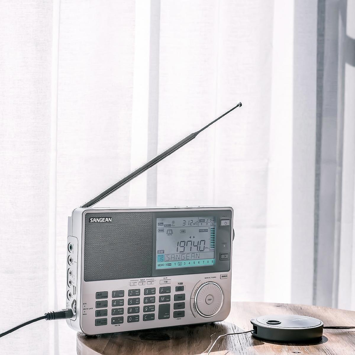 Sangean ATS-909X2 Premium Multi-Band Shortwave Receiver