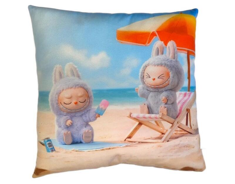 Възглавница Labubu - 36 cm