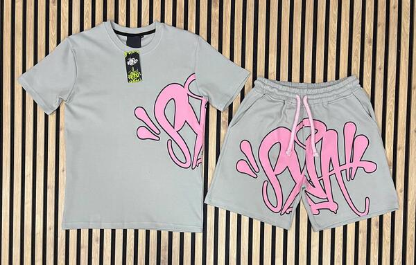 Syna World летен екип