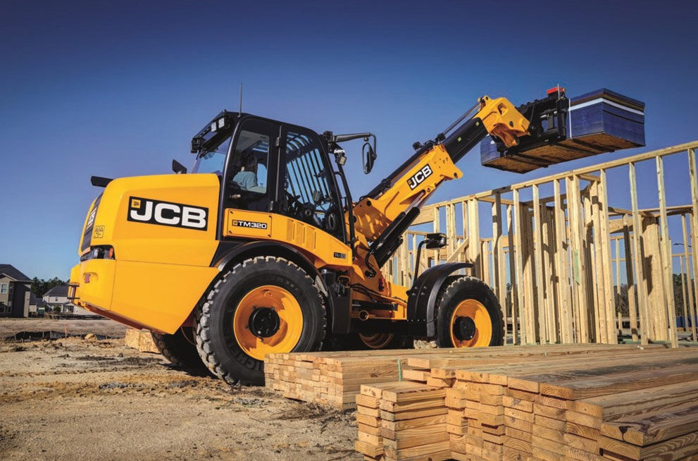 Телескопичен челен товарач JCB TM320