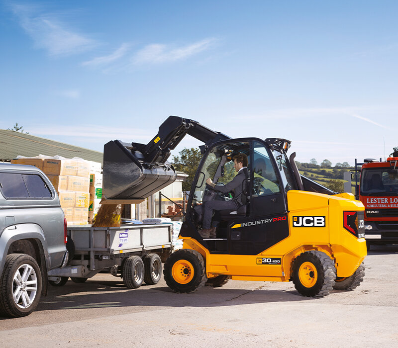 Телескопичен мотокар JCB 30D