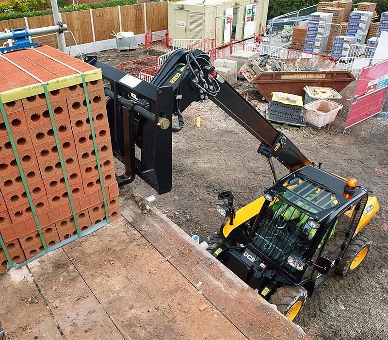 Телескопичен товарач JCB 516-40