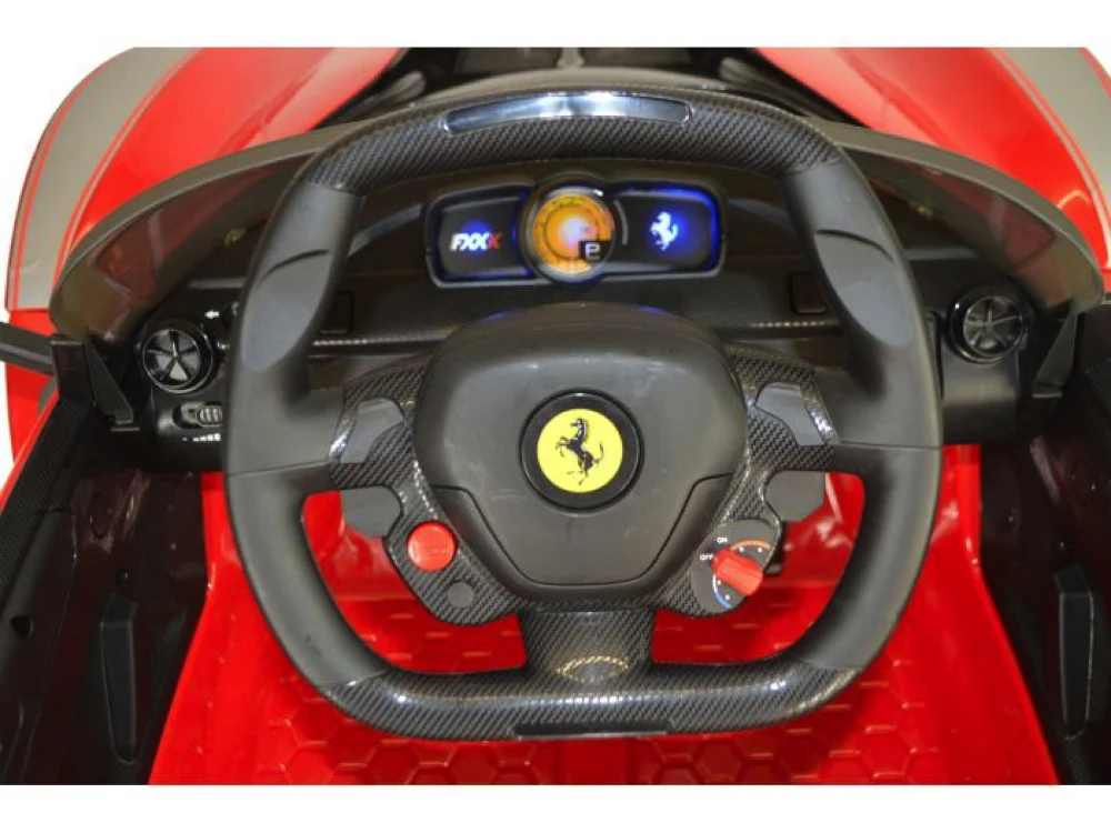 Ferrari Scuderia FXX 12V – Детска акумулаторна кола