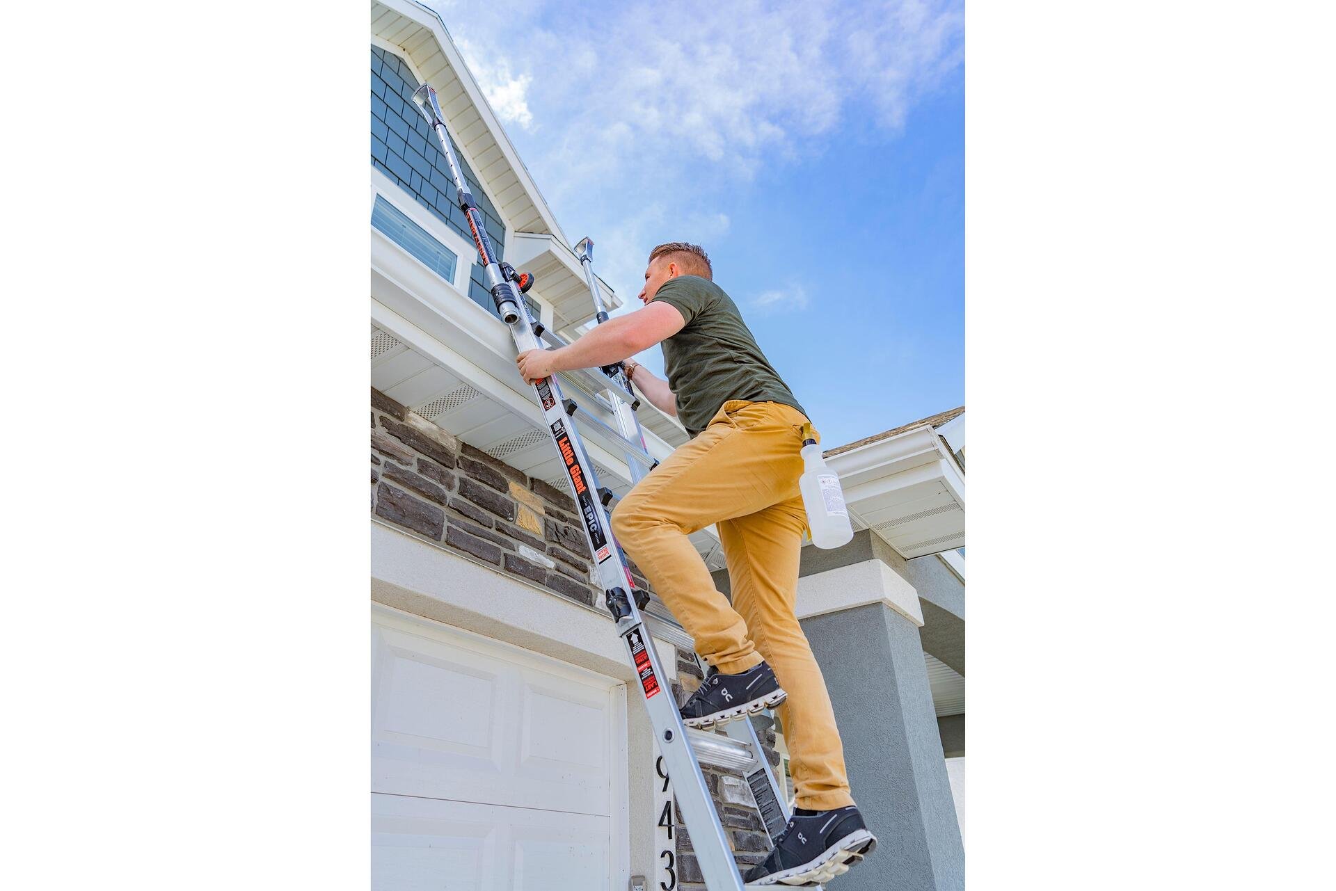 Little Giant Epic™ - aluminium ladder with Safety rails